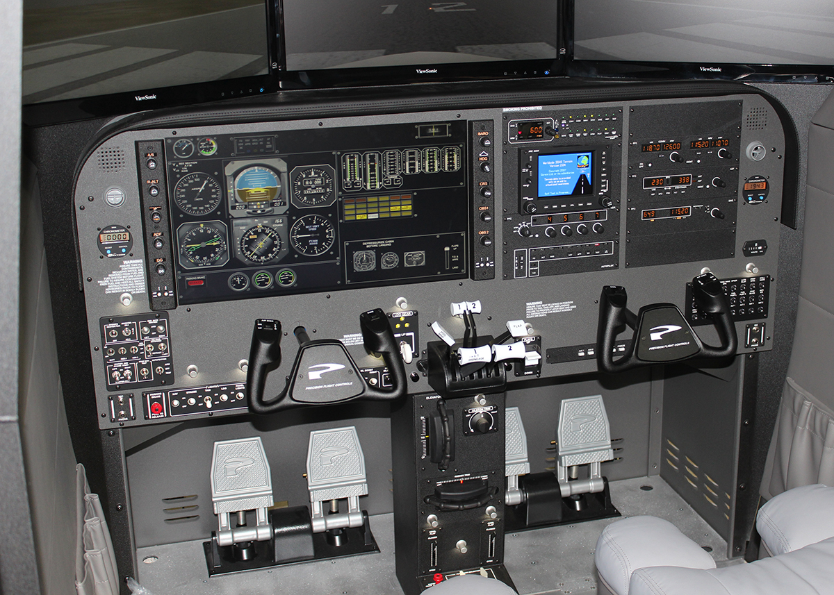 DCX MAX ProMotion AATD Reconfigurable GT Trainer with Dynamic Control ...